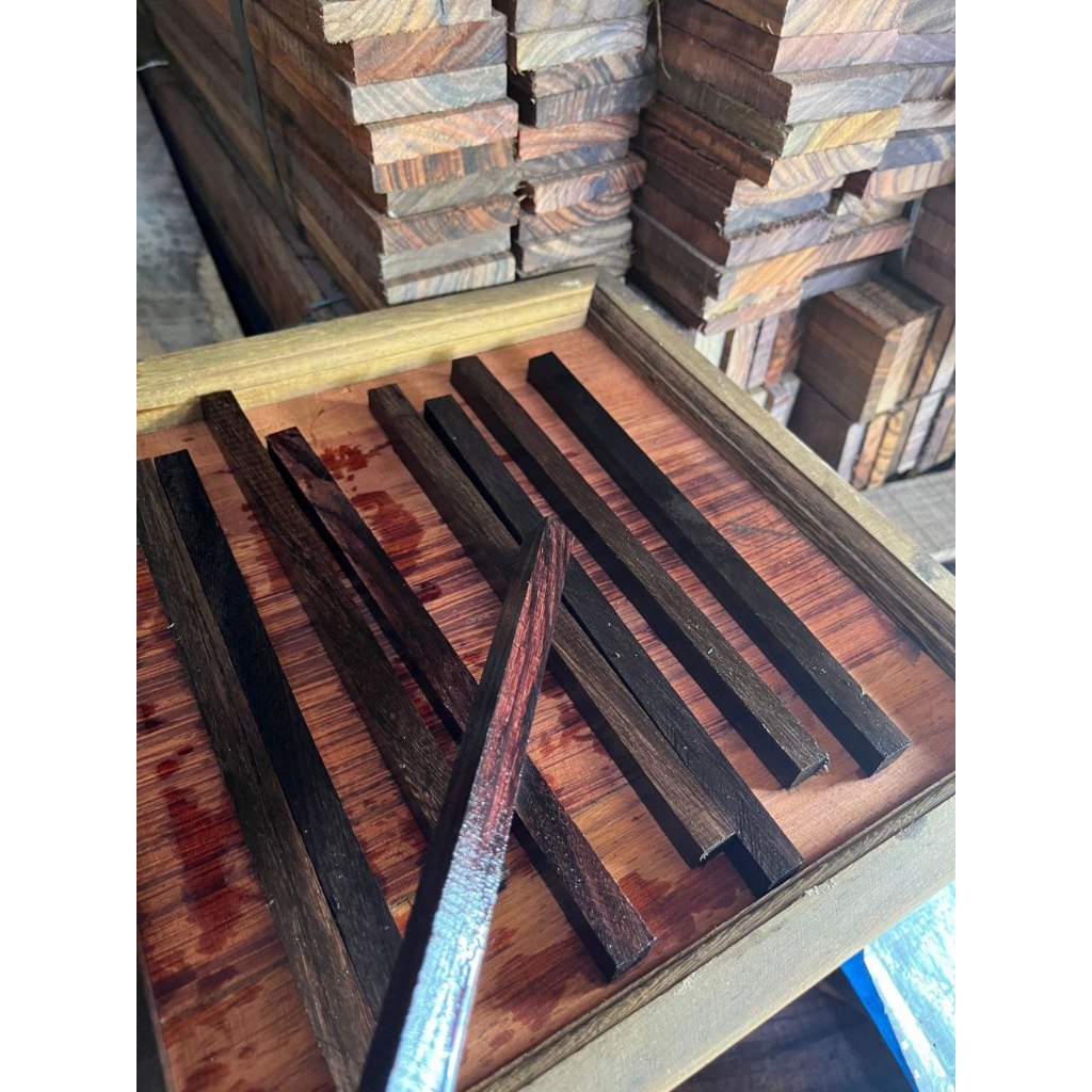 Jual 1 kg isi 50 pcs lis kayu sonokeling full galih bahan kerajinan ...