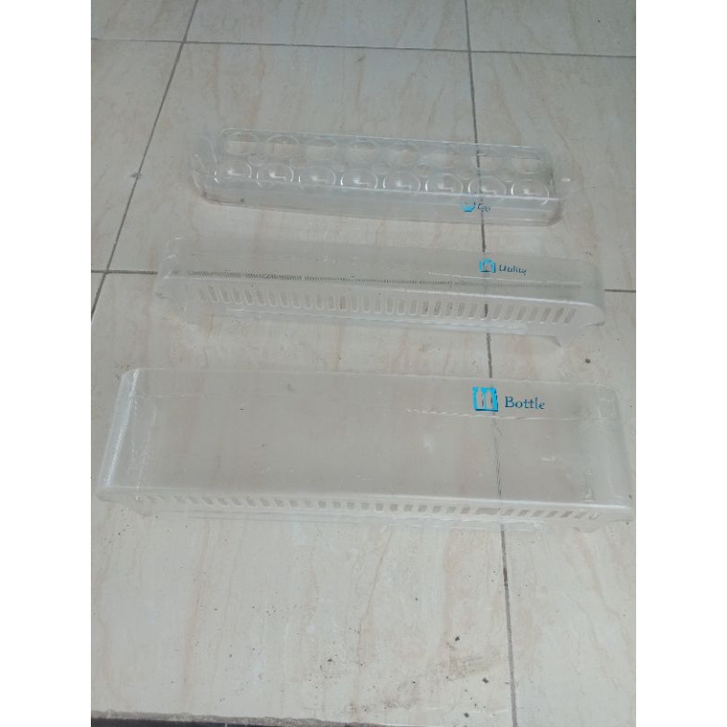 Jual RAK PINTU KULKAS THOSIBA GLACIO 1 PINTU ORIGINAL COPOTAN | Shopee Indonesia
