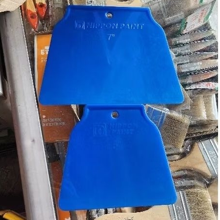 Jual NIPPON PAINT SKRAP KAPE PLASTIK 5" 5 INCH 7" 7 INCH UNTUK PLAMIR ...