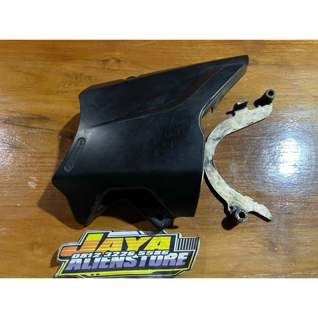 Jual Cover Tutup Gear Depan Megapro Monoshock Original Copotan Set Plat ...