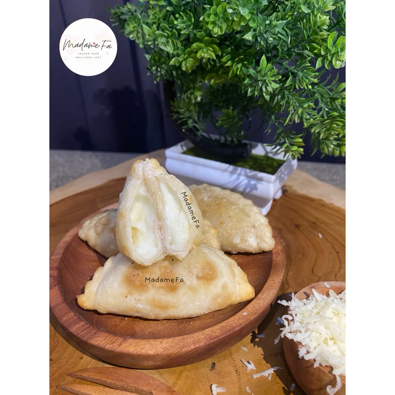 Jual Cireng isi Premium Keju Mozzarella (Frozen) | Shopee Indonesia