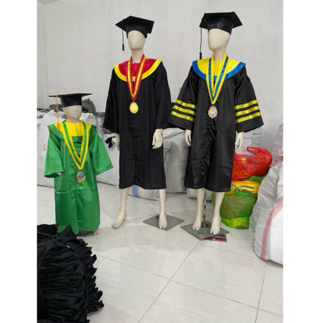 Jual Pakaian Toga Wisuda Baju Anak TK SD SMP SMA Kuliah Set BAHAN SATIN ...