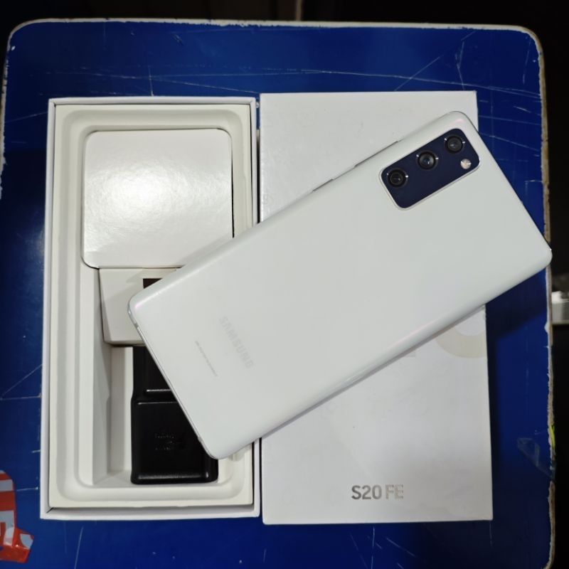 Jual Samsung S20Fe 8/128 GB Snapdragon Resmi Second Fullset Original | Shopee Indonesia