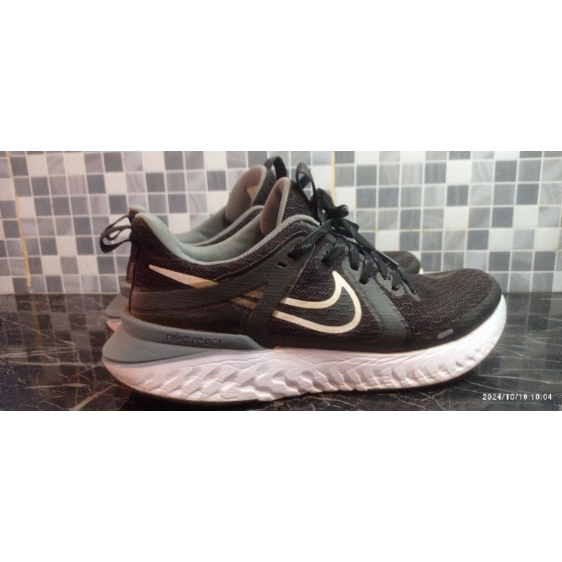 Jual sepatu bekas / sechond Nike react legend original | Shopee Indonesia