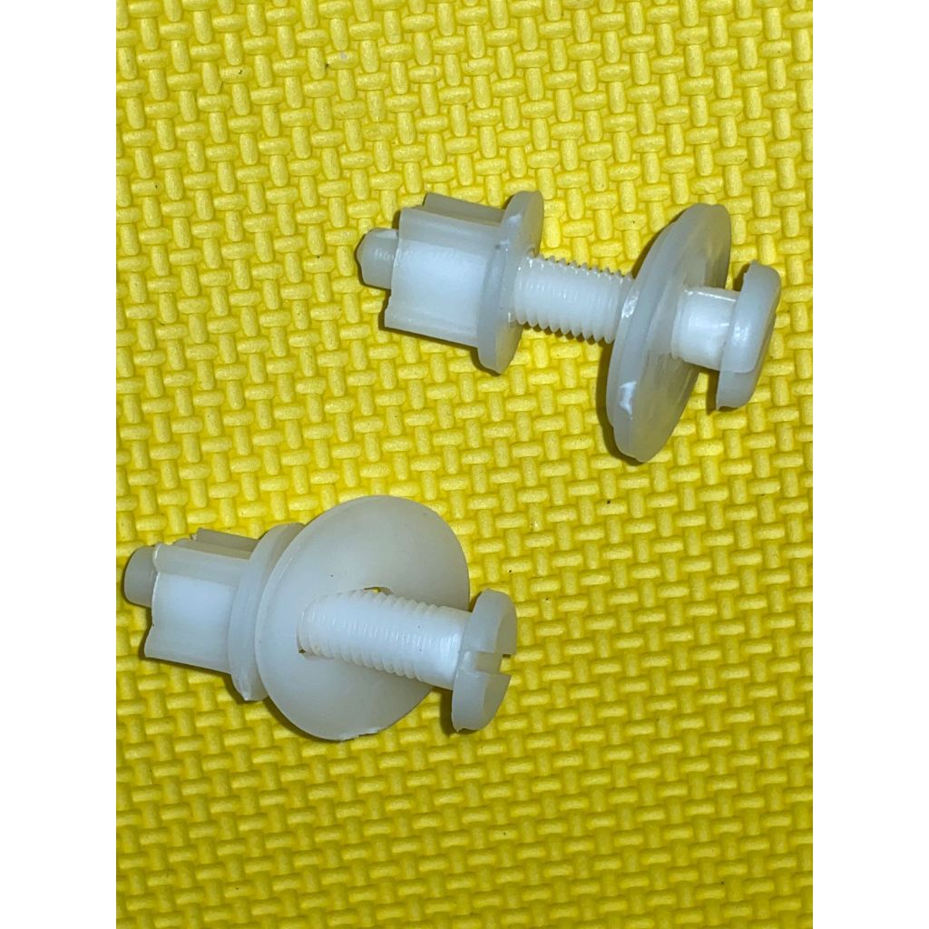 Jual [MURAH] baut tutup closet toto i108 baut seat cover toilet kloset ...