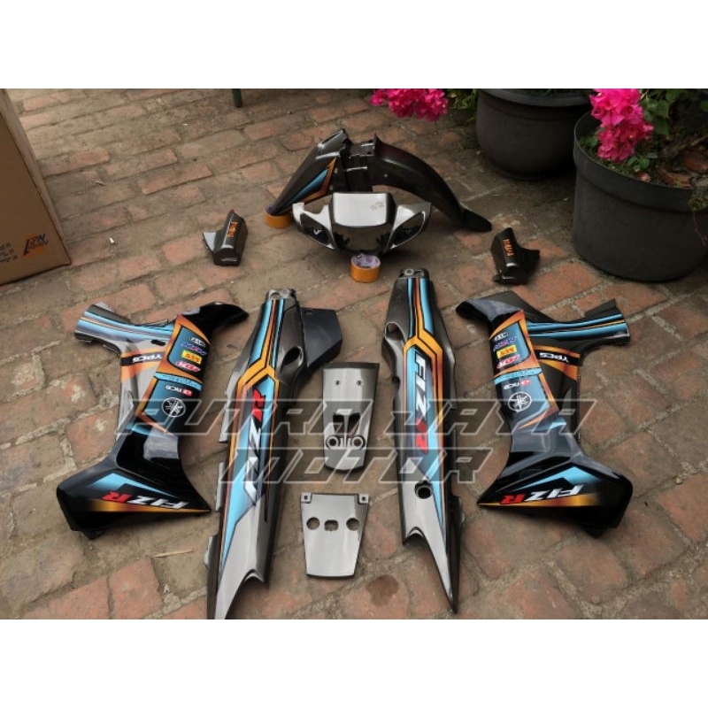Jual bodi fiz r custom gold abu abu kap f1zr fiz r force 1 cover bodi ...