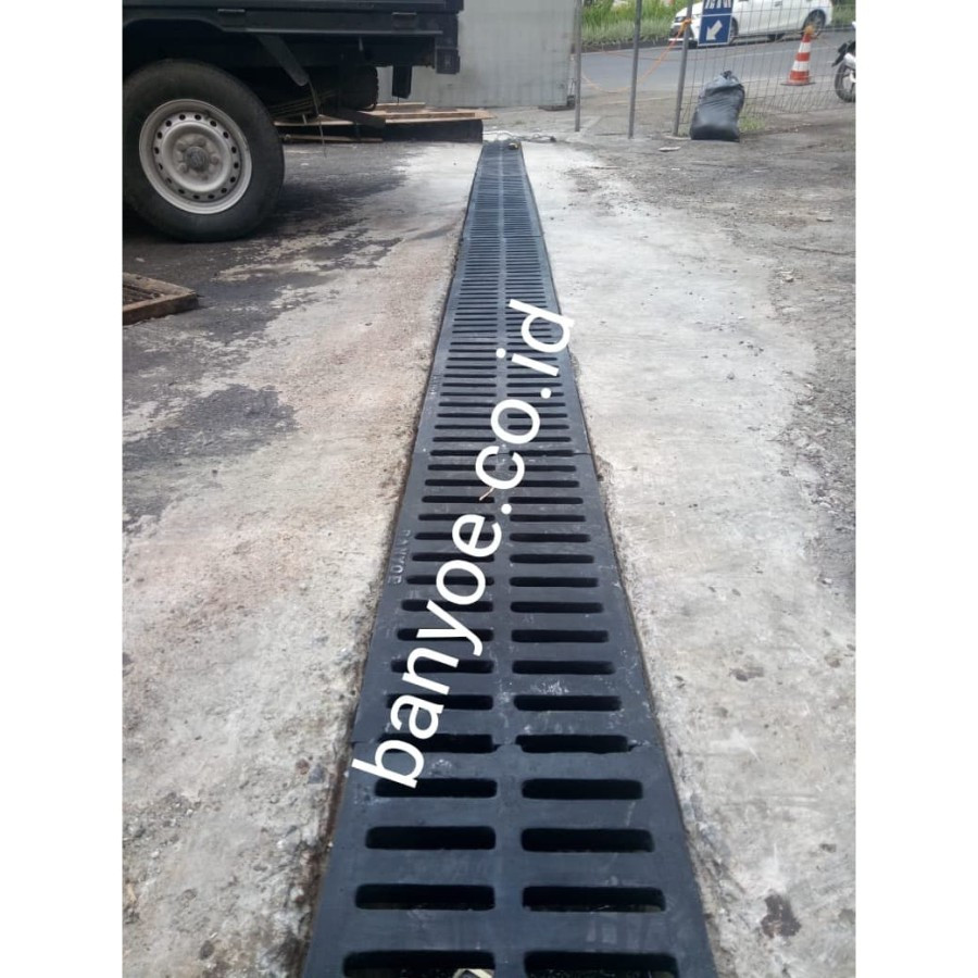 Jual Grating | Grill Gutter Cast IronUk.600x400x40mm Type Medium Duty ...