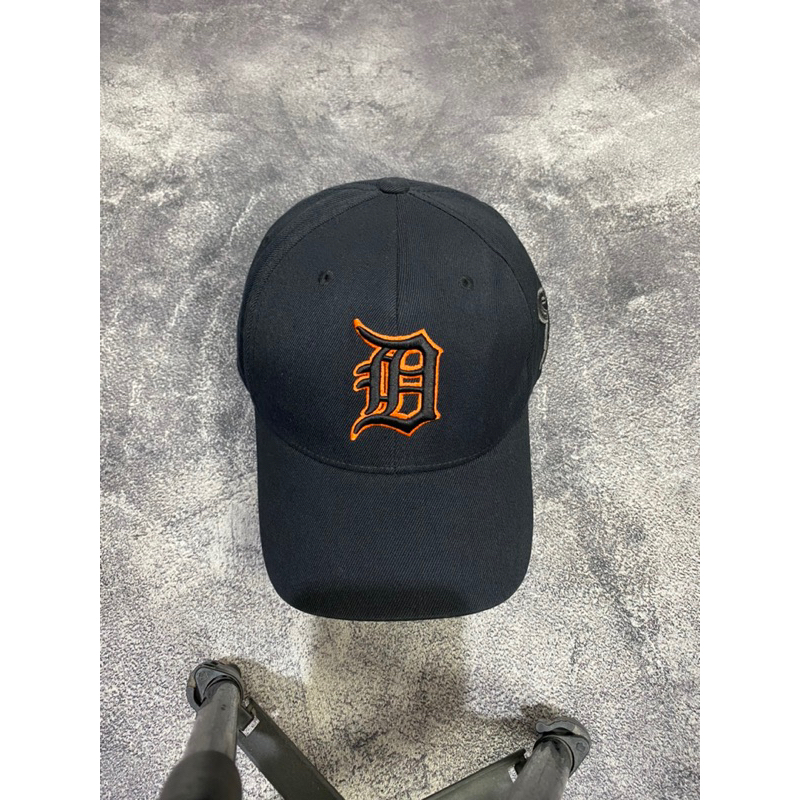 Jual topi MLB Detoit Tigers Side patch Logo original | Shopee Indonesia