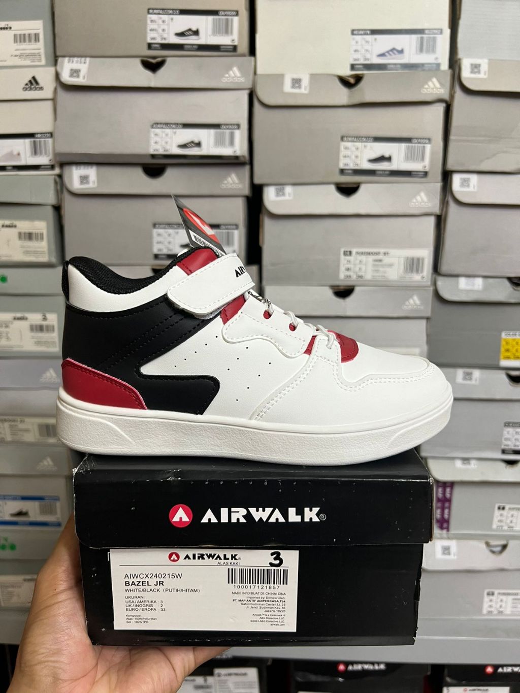 Jual Airwalk Bazel Jr White/Black Kids Shoes Original | Shopee Indonesia