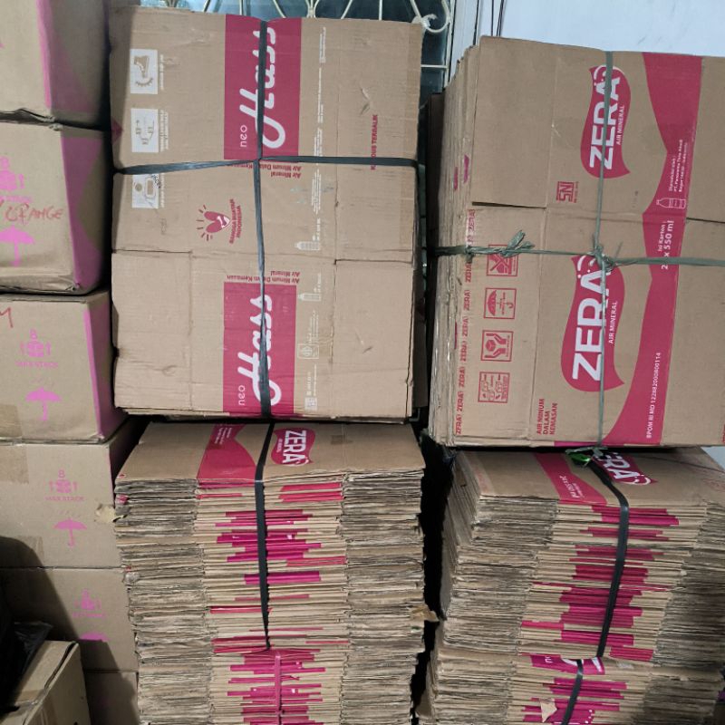 Jual Kardus Bekas Air Minum Dalam Kemasan 600 ML HARGA 1 IKAT ISI 50 ...