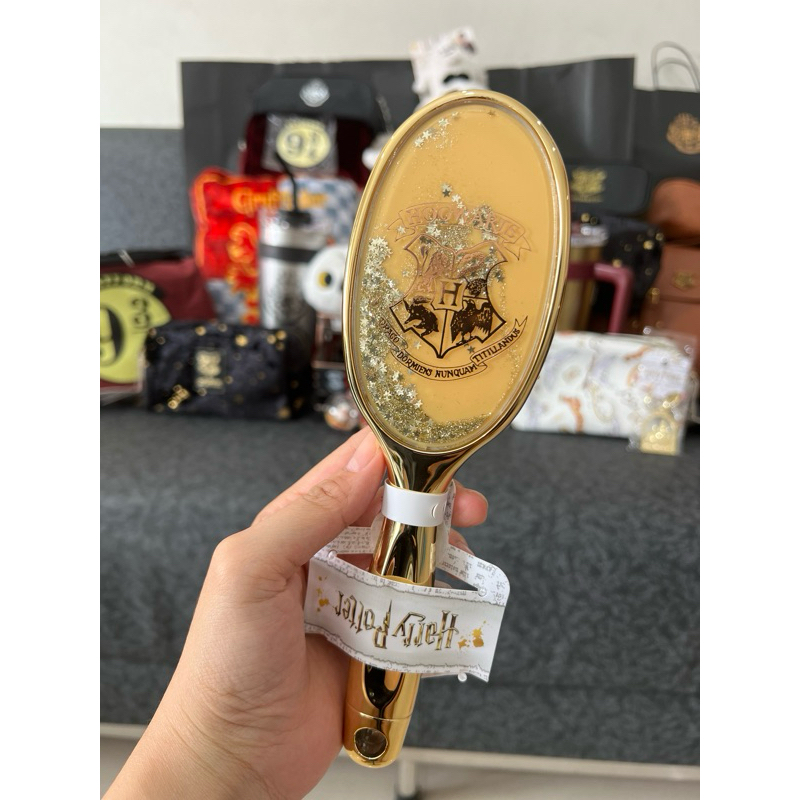 Jual Miniso x Harry Potter sparkly golden comb original / sisir blink ...
