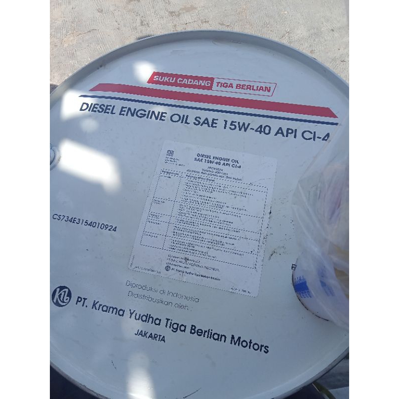 Jual OLI MESIN DIESEL MITSUBISHI REPACK SAE 15W-40 ECERAN/LITERAN ...