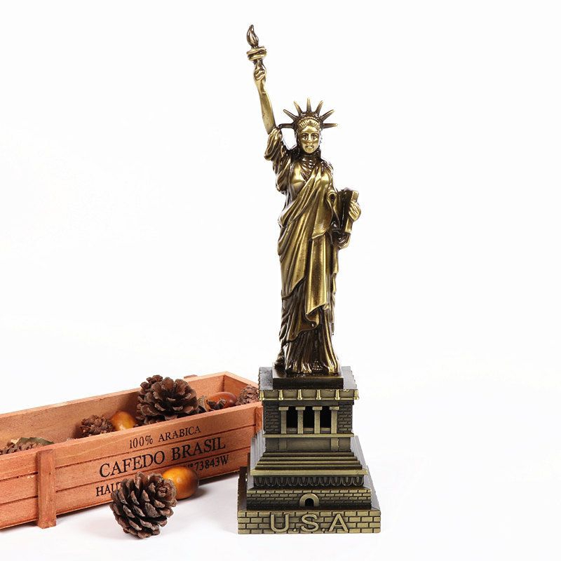 Jual MINIATUR MENARA LIBERTY 32 CM | Shopee Indonesia