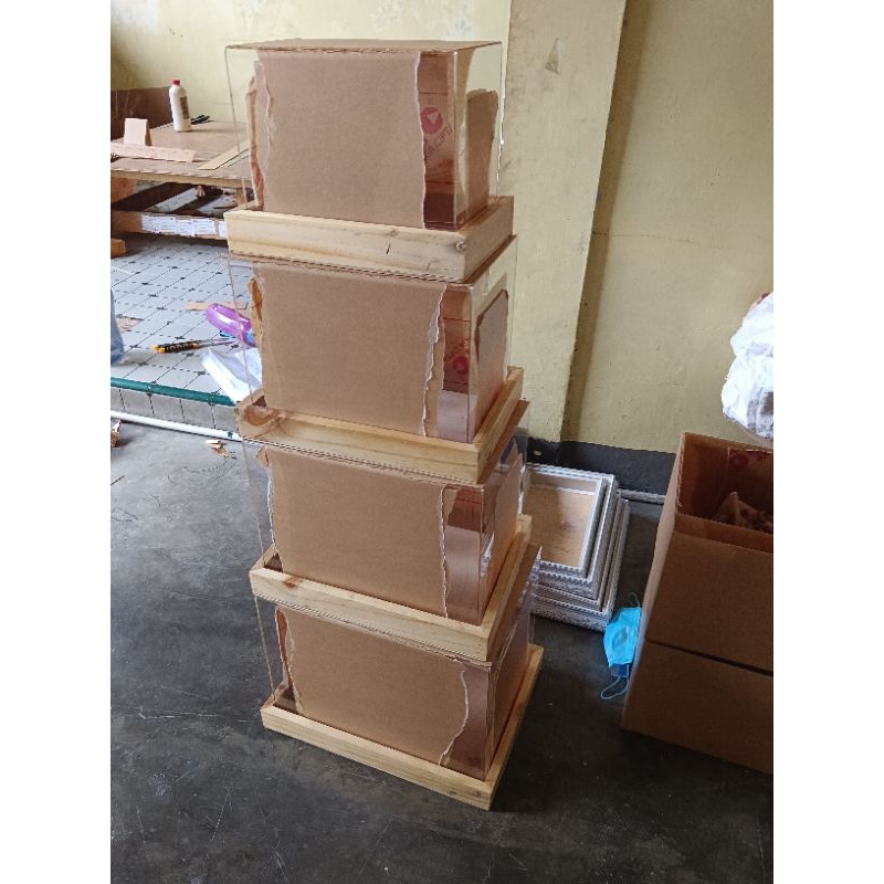 Jual 1 set (ada isi 4pcs dan ada isi 3pcs,klik di variasi)box dan baki ...