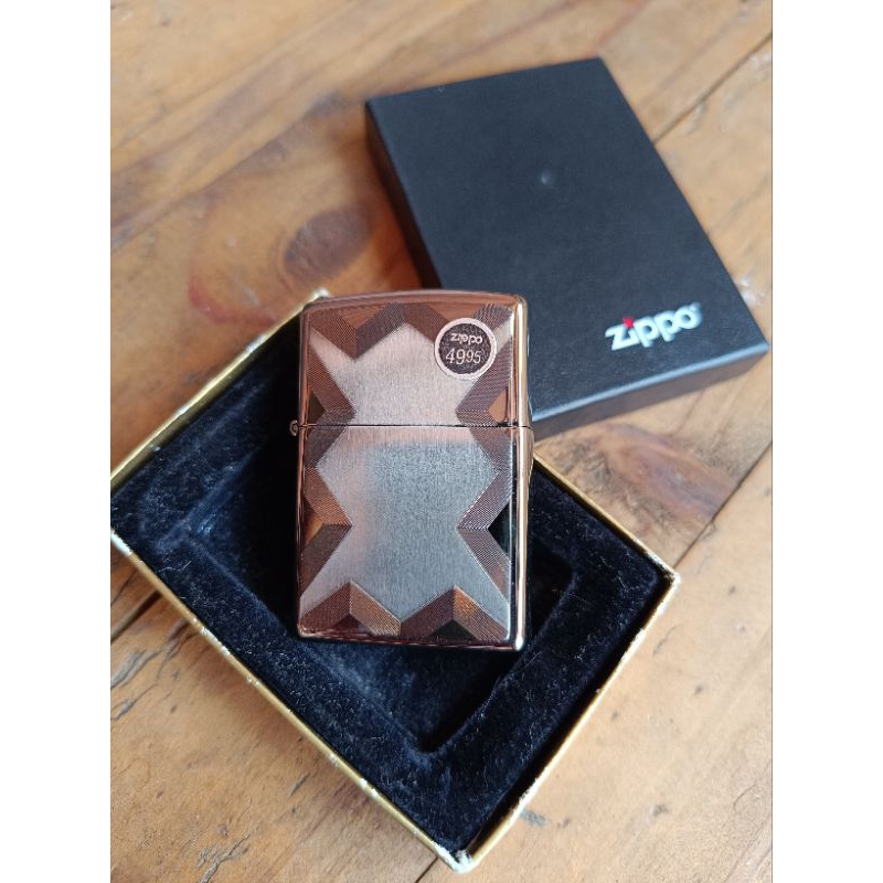 Jual Zippo Midnight Flash Emblem 2004 New | Shopee Indonesia