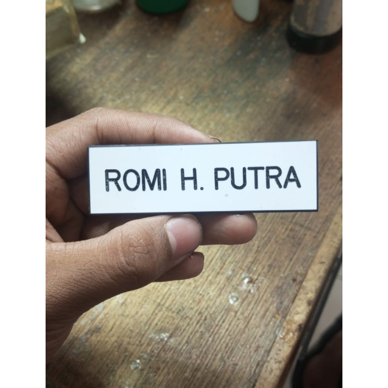 Jual name tag pdh putih l name tag grafir l name tag grafir putih pdh ...