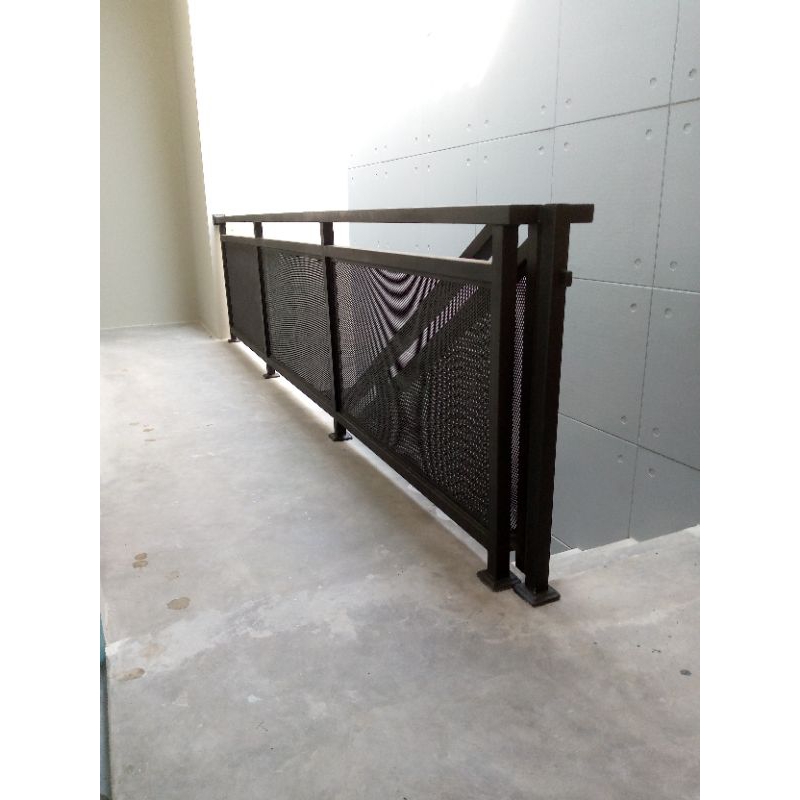 Jual Reling tangga besi plat perforated | Shopee Indonesia