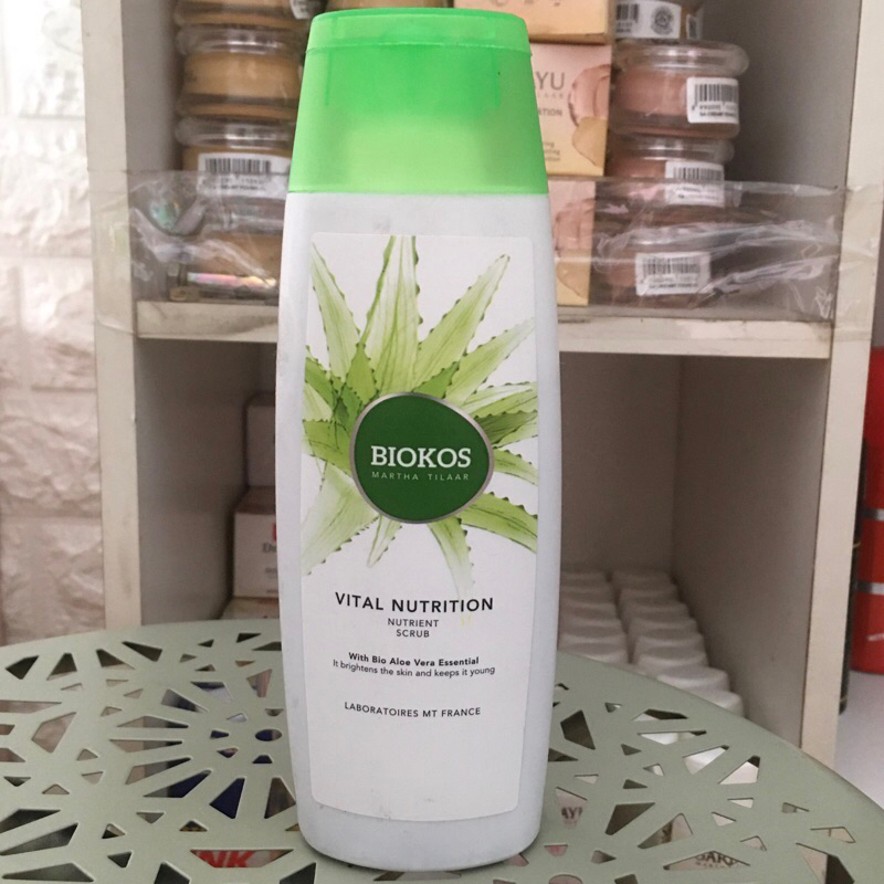 Jual BIOKOS Vital Nutrition Nutrient Scrub 150ml SALON | Shopee Indonesia