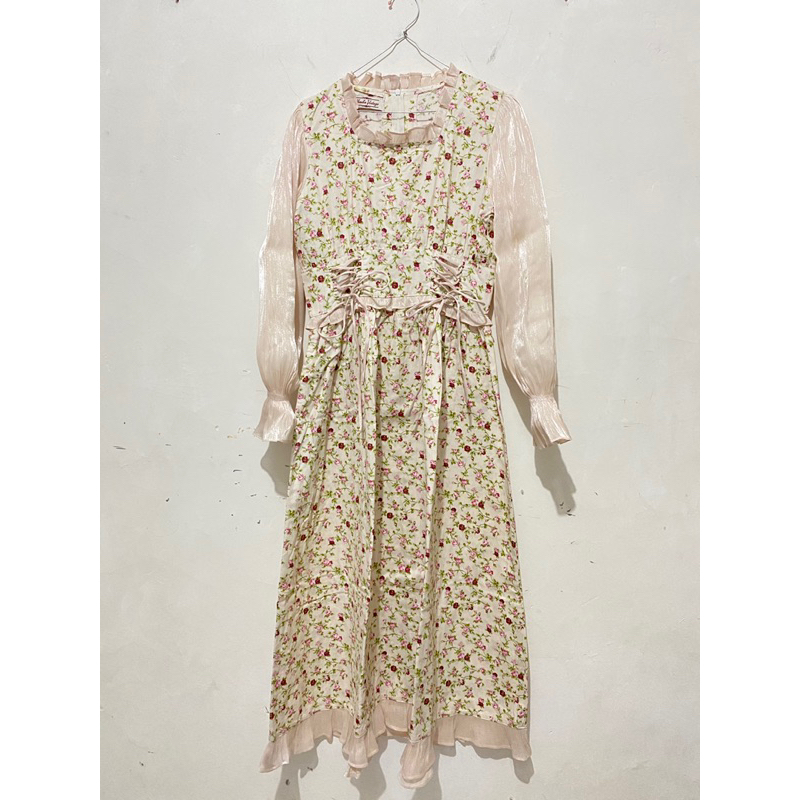 Jual Preloved Dress Himeka Vintage Bunga Bunga Coquete Soft Pink uk XS ...