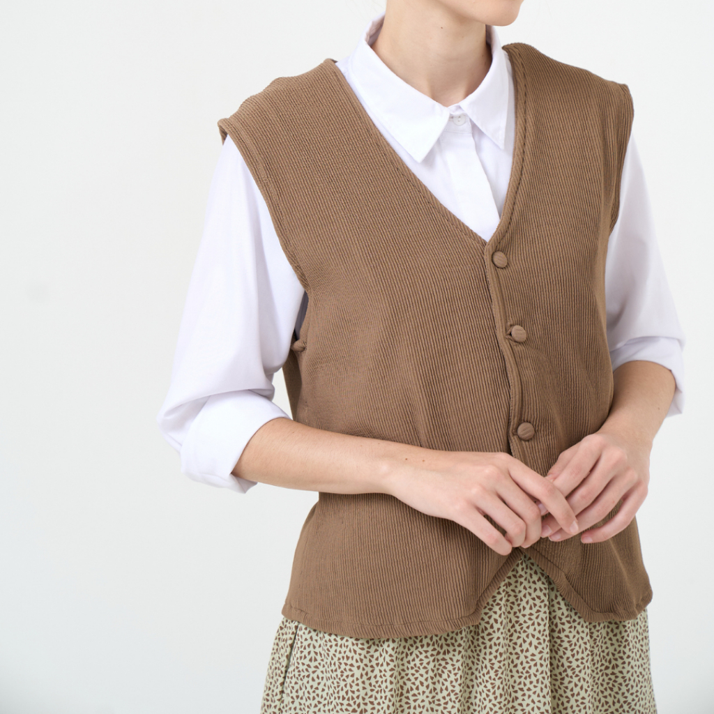 Jual EffortlessYRM Basic Pleats Knit Vest | Knit Vest Wanita Rompi Knit ...