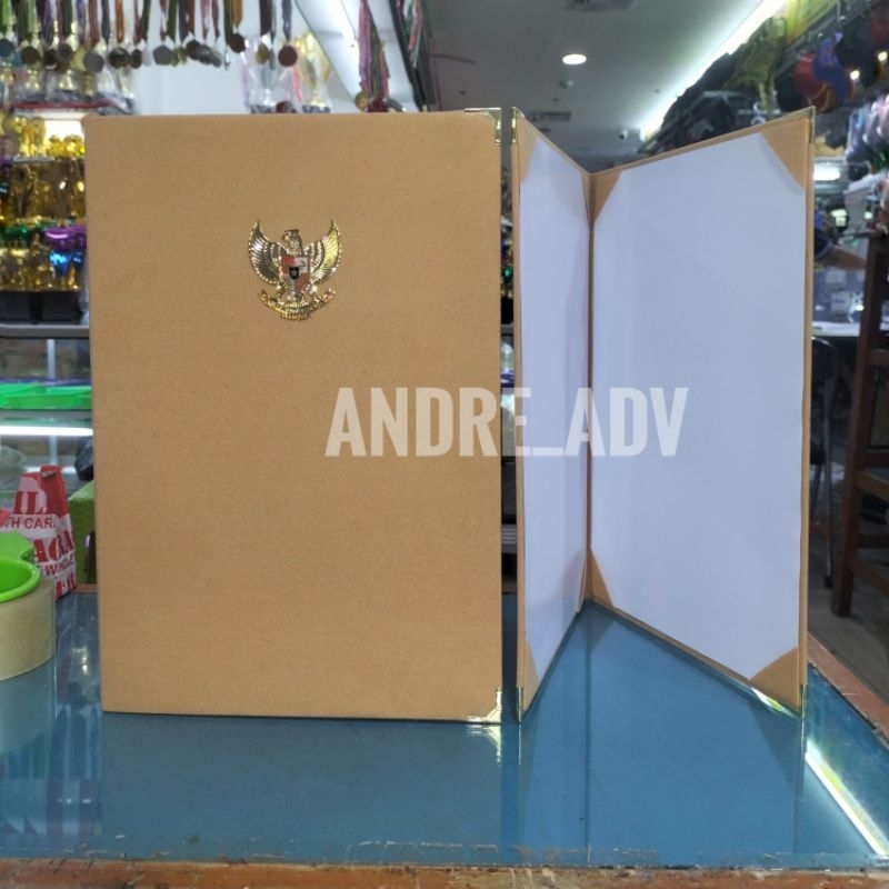 Jual map beludru map kantor kombinasi Garuda coating | Shopee Indonesia