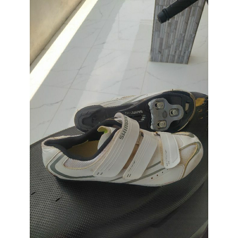 Jual sepatu shimano roadbike | Shopee Indonesia