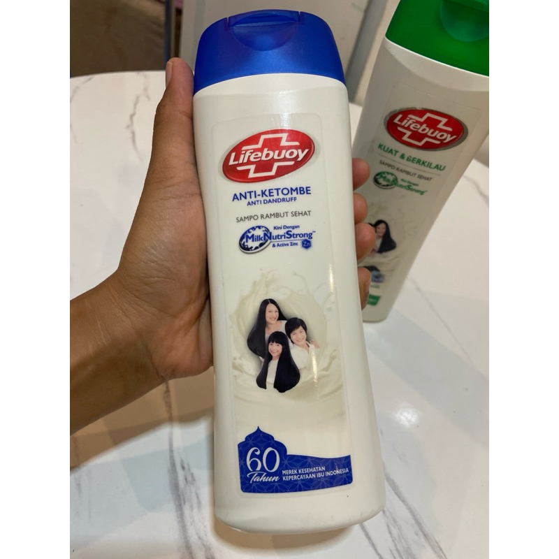 Jual Shampoo Lifebuoy Anti Dandruff 340ml | Reject Kemasan | Shopee ...