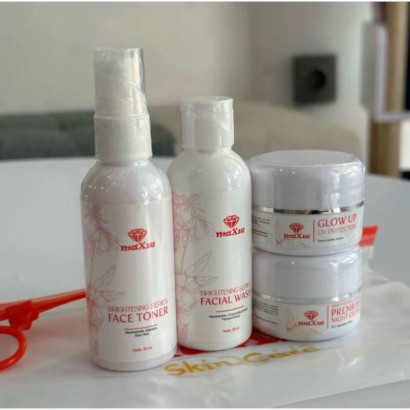 Jual Maxie Brightening Glow Series Maxie Skincare Krim Maxie Glowingnya ...