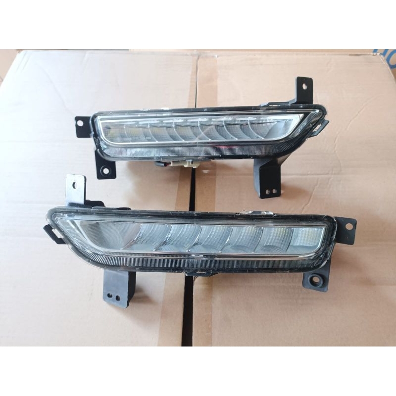 Jual drl bumper depan wuling confero s | Shopee Indonesia