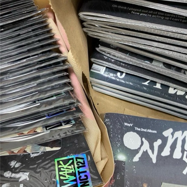 Jual walk poster ver dnd pob | Shopee Indonesia