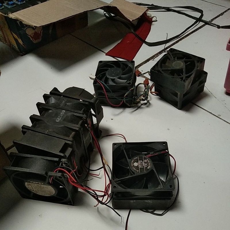 Jual fan bekas prosesor DC 12 volt high speed 7x7 dan 8x8 | Shopee ...