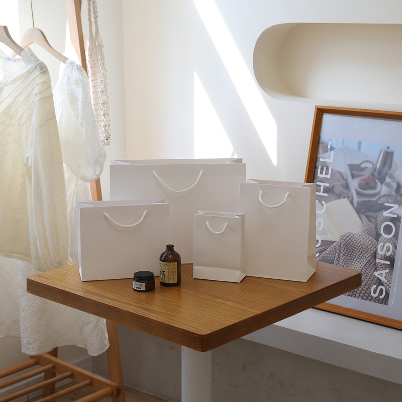 Jual Full White Paper Bag Tebal Putih Polos Tas Kado Hadiah / Goodie ...