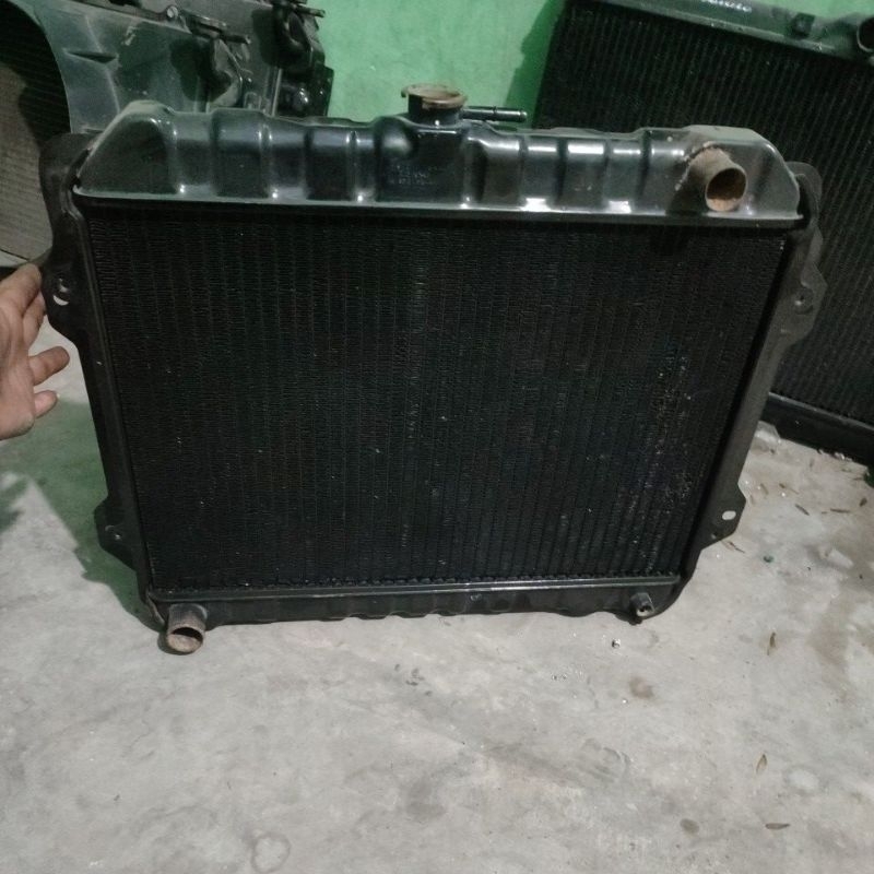 Jual Radiator bekas kijang super original bahan tembaga | Shopee Indonesia
