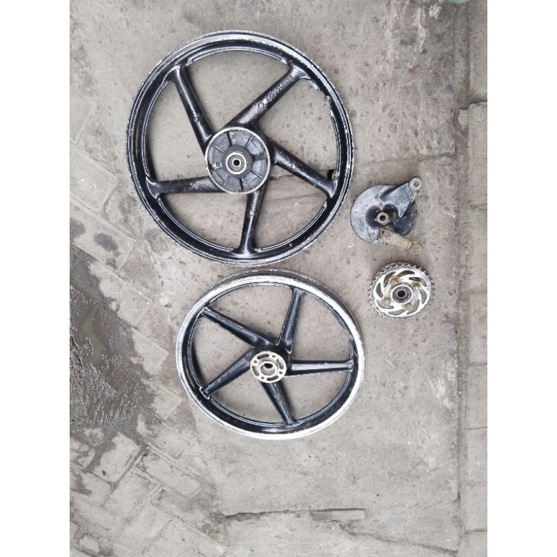 Jual velek enkei suzuki original | Shopee Indonesia