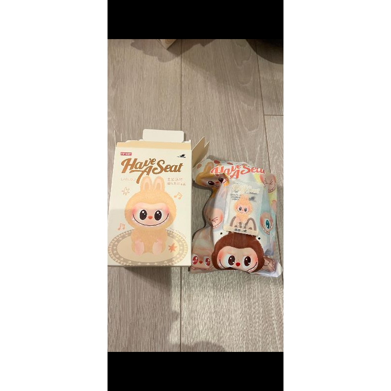 Jual labubu asli 100% pop mart jepang | Shopee Indonesia