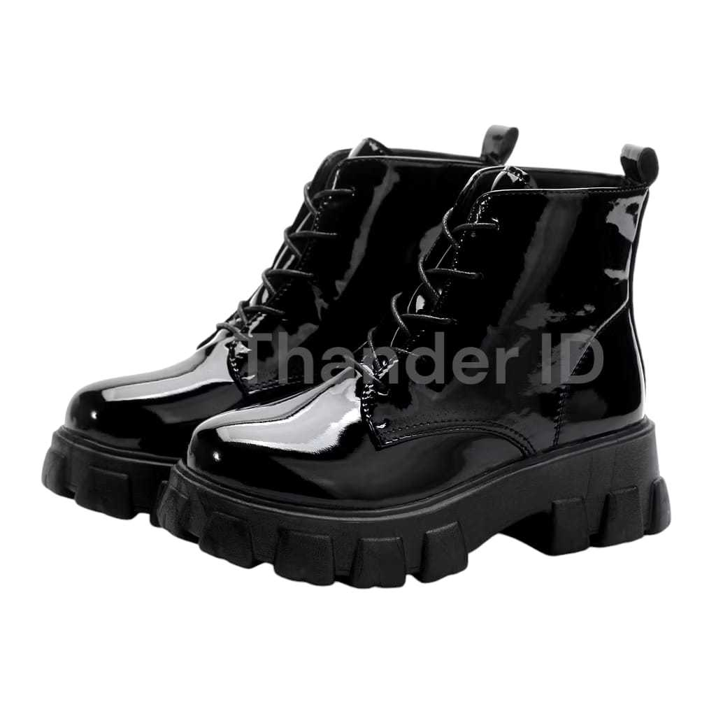 Jual Sepatu Docmart Sneakers Boots Fashion wanita Korean Style Premium ...