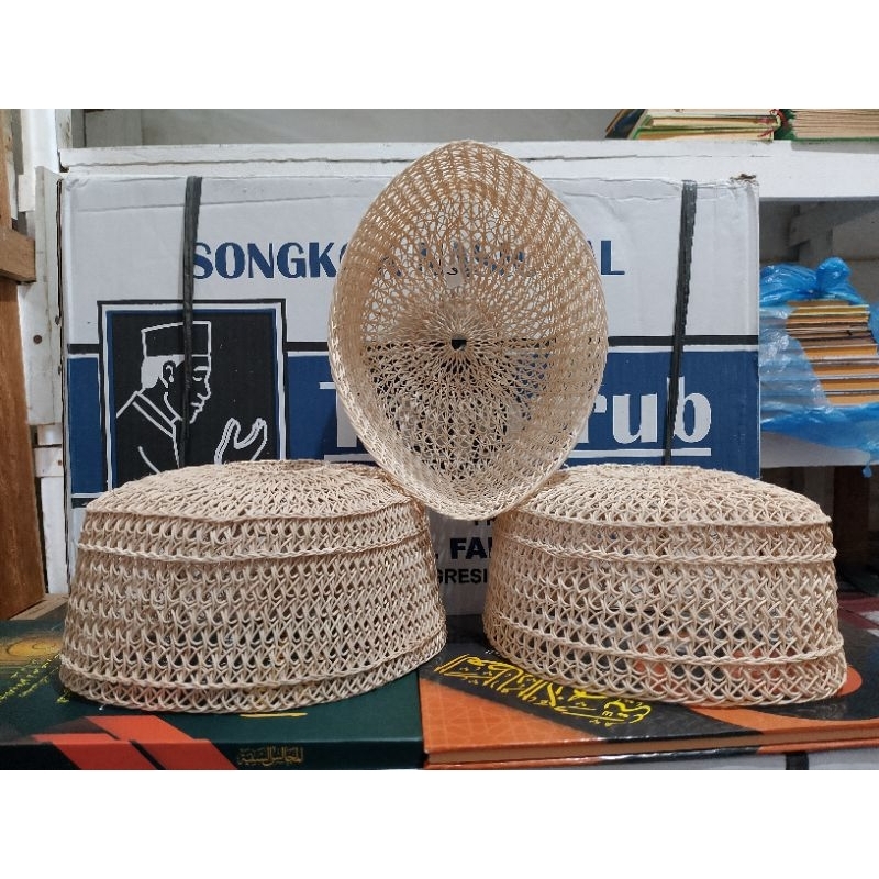 Jual Peci Rotan Khas Peci Habib Bahar | Shopee Indonesia