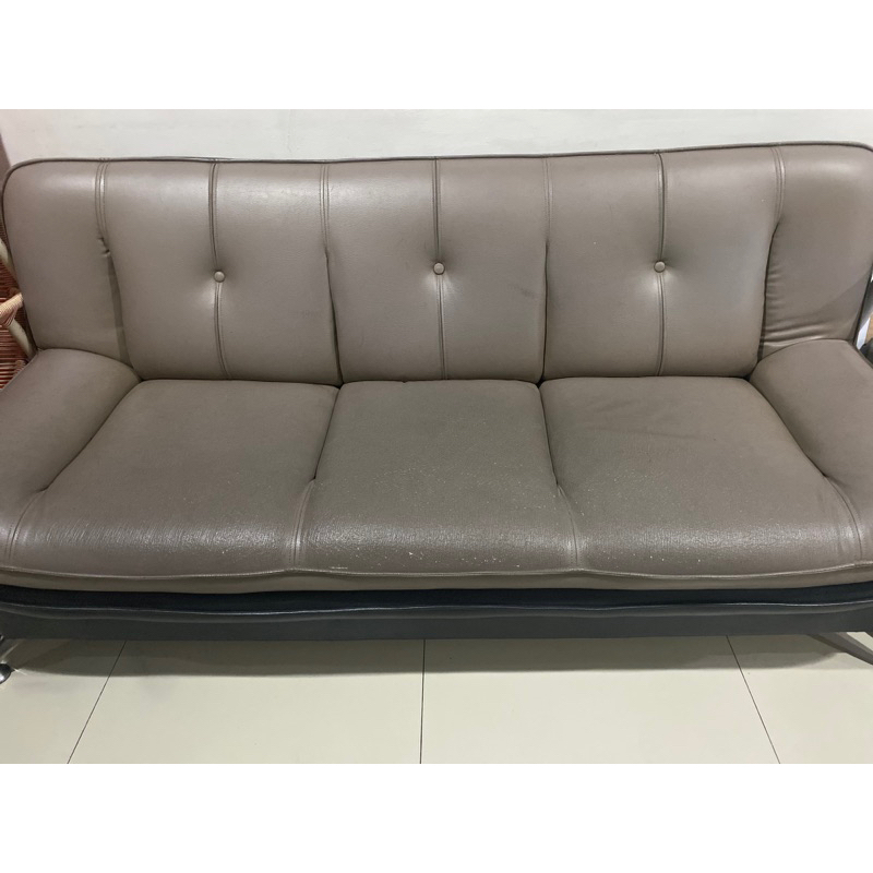 Jual sofa 3 seater bekas/sofa second/sofa 3 dudukan bekas | Shopee ...