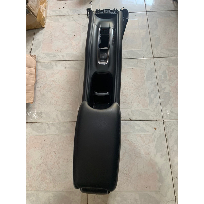 Jual Console box honda HRV komplit ORIGINAL konsole box hrv | Shopee ...