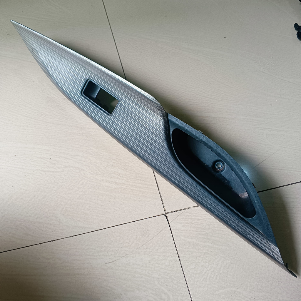 Jual Housing / Panel Power Window Avanza All New ( Kanan Penumpang ...