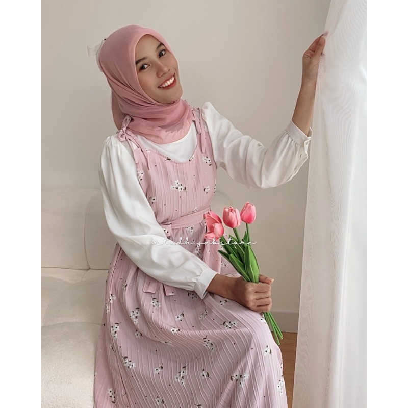 Jual Hagia Overall Dress Gamis Bunga Hagia by Studhijabstore | Shopee ...