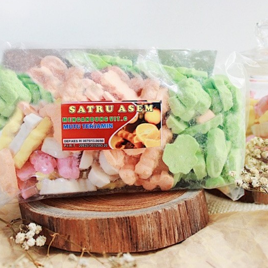 Jual Satru Asem / Permen Sitrun / Permen Asem 250 gram Permen Jadul ...