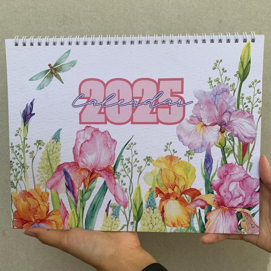 Jual Kalender Dinding Aesthetic 2025 Spiral Front Back Side Letter Unik ...