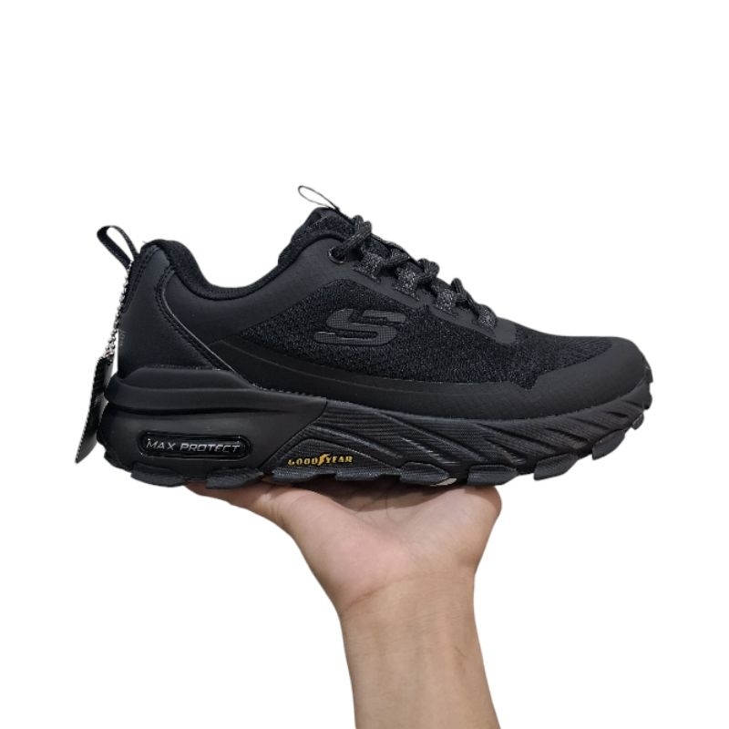 Jual Sepatu Skechers Max Protect Goodyear Men's/Skechers Max Protect ...
