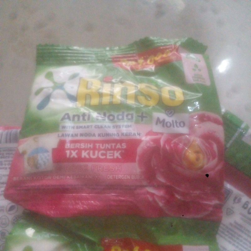 Jual Rinso detergent bubuk 40 gram harga satuan varian sesui stok ...