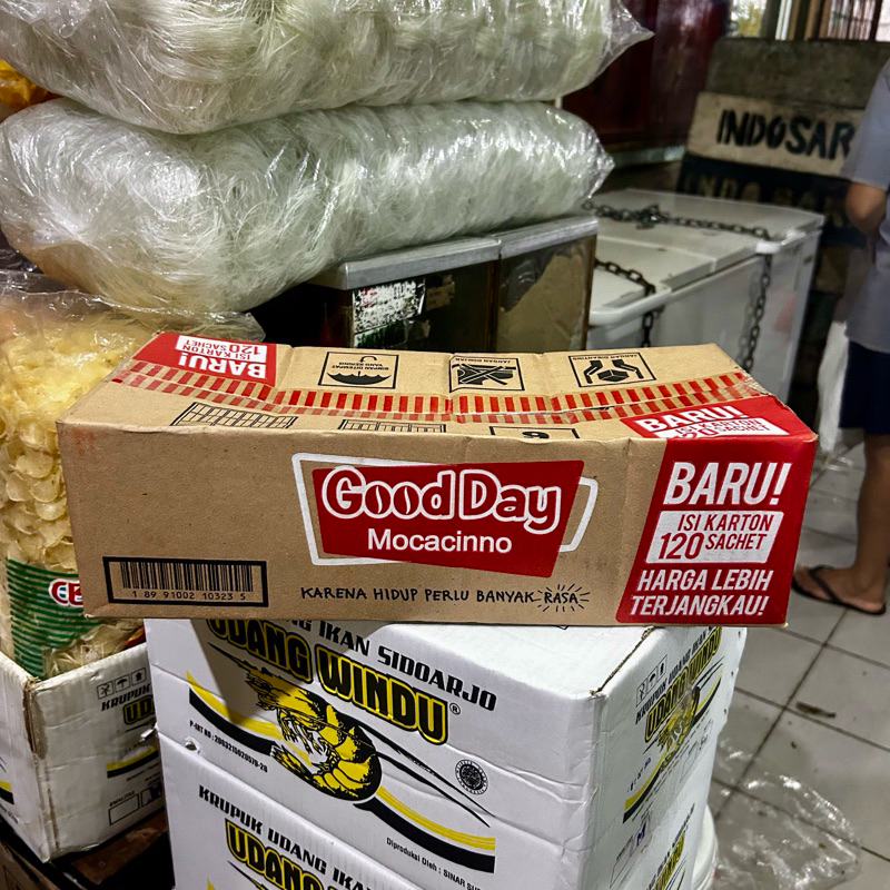 Jual Good Day Mocacinno (1 dus isi 12 renceng isi 10 sachet) | Shopee ...