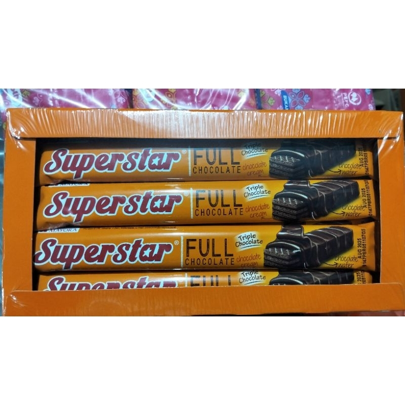 Jual SUPERSTAR WAFER TRIPLE COKELAT 20PCS/BOX/16g | Shopee Indonesia