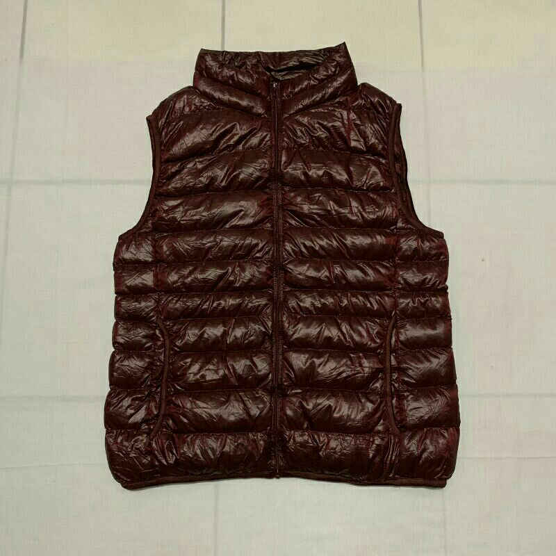 Jual ROMPI UNIQLO ULTRALIGHT DOWN | Shopee Indonesia