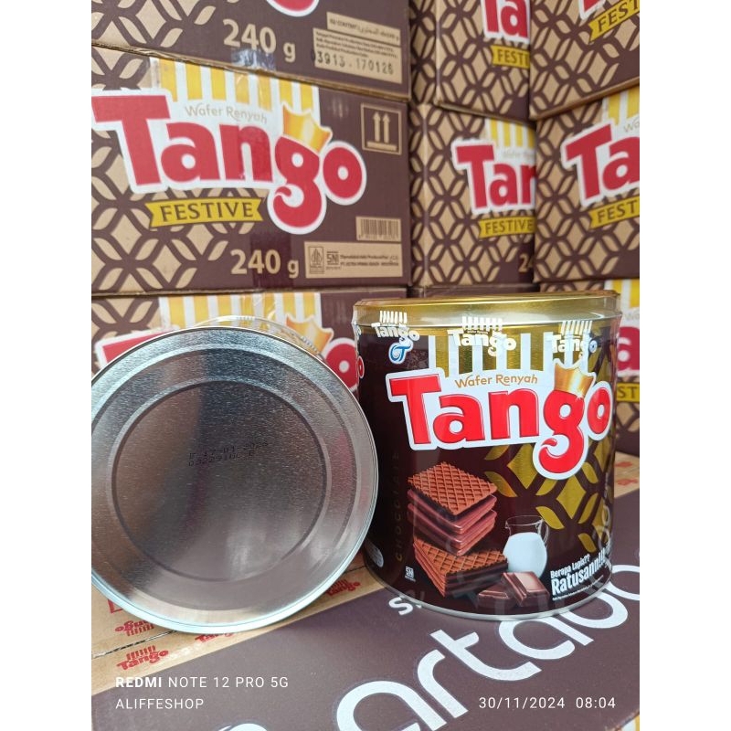 Jual 1 dus isi 6 kaleng tango wafer chocolate 240 gram | Shopee Indonesia