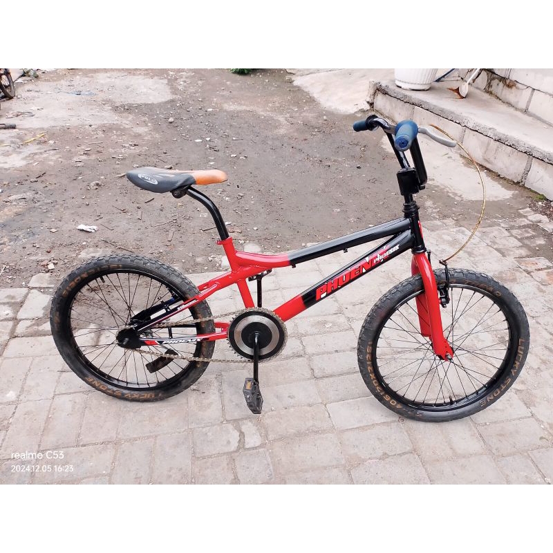 Jual SEPEDA BEKAS UK 20" PHOENIX ORIGINAL DAN REPAINT (CAT ULANG ...